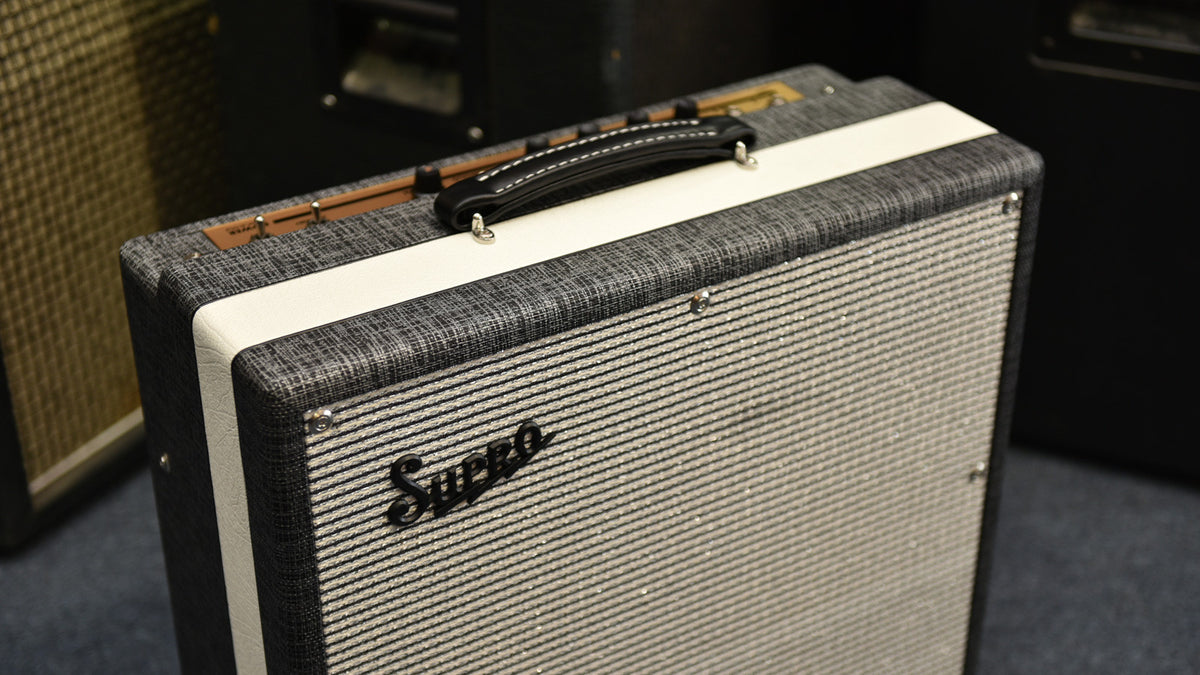 Supro 1695T Black Magick 25 Watt Combo Amp – Bananas At Large Inc ...