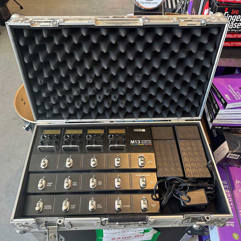 Line 6 M13 Stompbox FX Modeler w/ Two Expression Pedals in Road Case ...