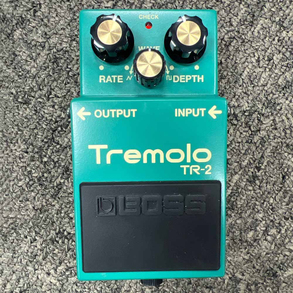 BOSS TR-2 Tremolo Pedal (Pre-Owned) – Bananas At Large Inc.® Musical ...